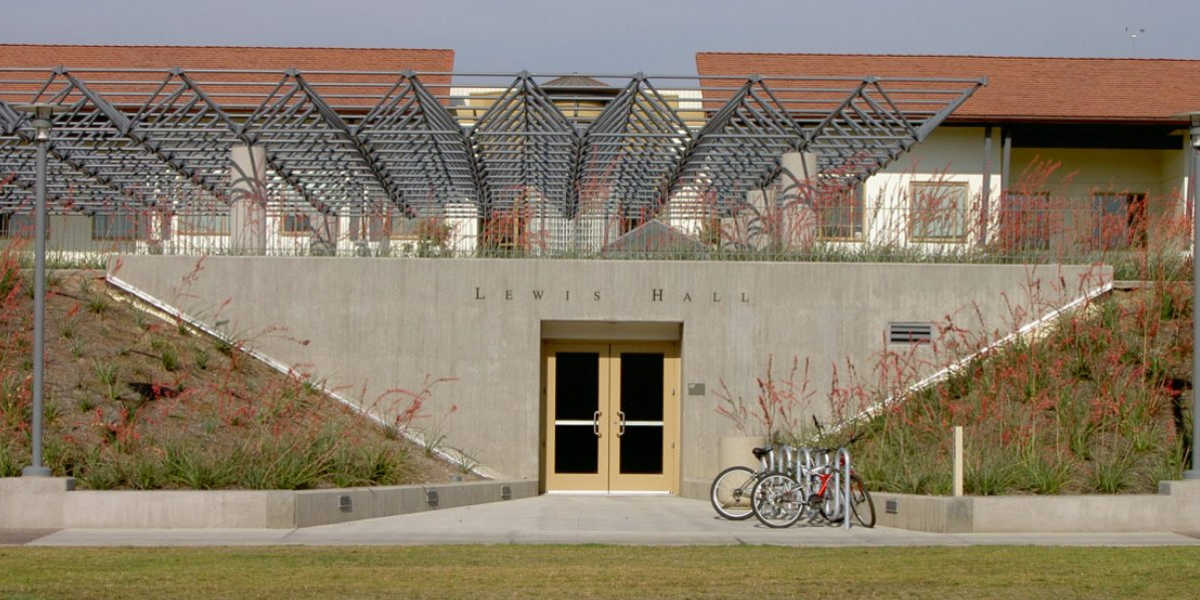 University of Redlands, Redlands: Admission 2022, Rankings, Fees ...